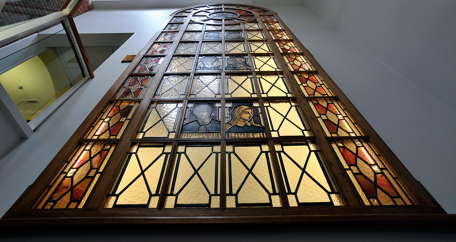 Dukinfield Town Hall - Cheshire Stained Glass